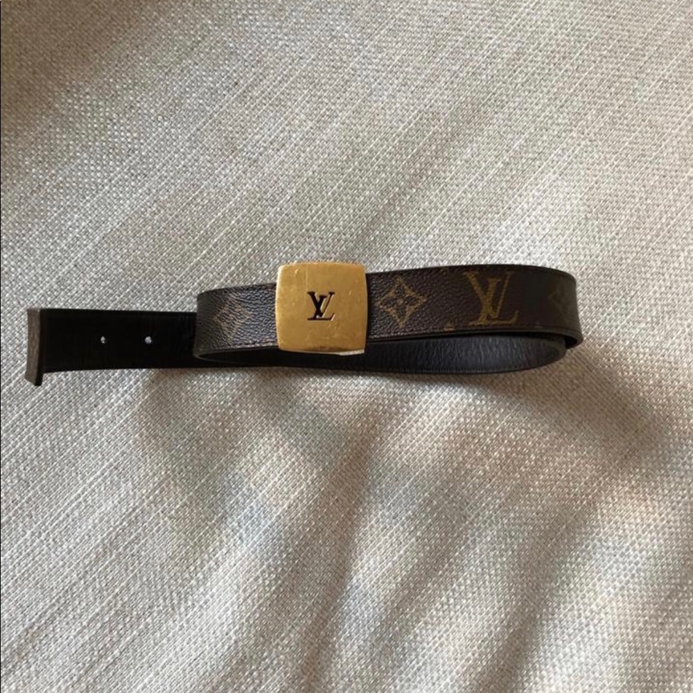 Louis Vuitton Logo Belt - Gem